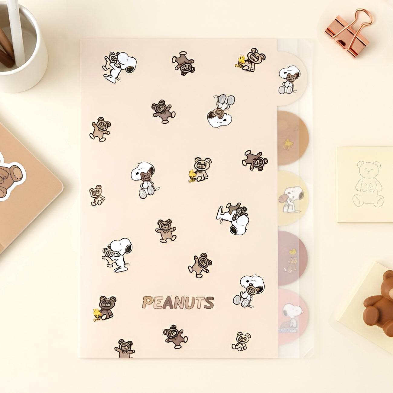 Peanuts Snoopy A4 Folder With Dividers - Snoopy & Cuddly Bears - Brown ...